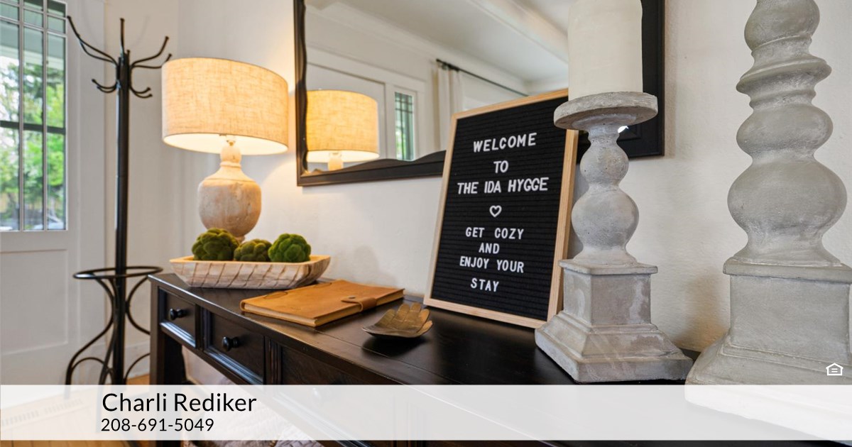 706 Coeur d' Alene Ave, Coeur d'Alene, ID 83814